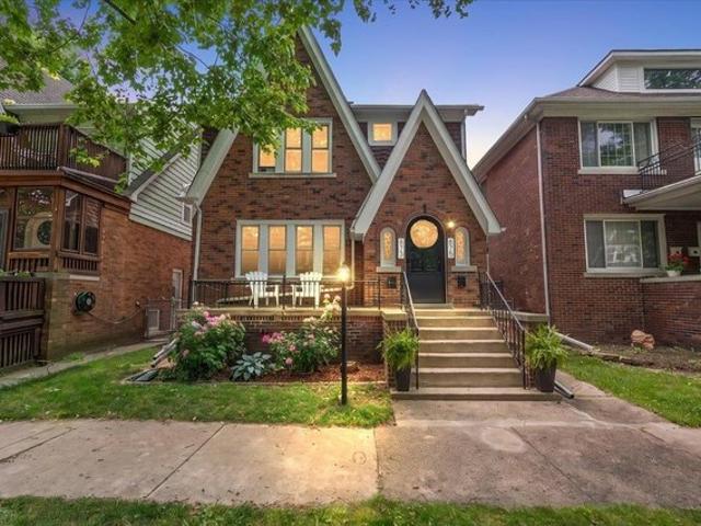 873 875 Beaconsfield Ave, Grosse Pointe Park, MI 48230