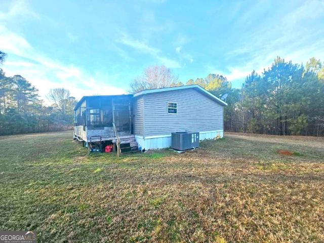 873 East Point Road