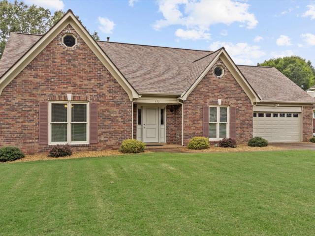 873 lancelot ln