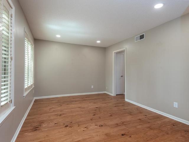 873 s yates rd