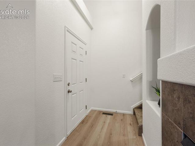 8744 Eckberg Heights