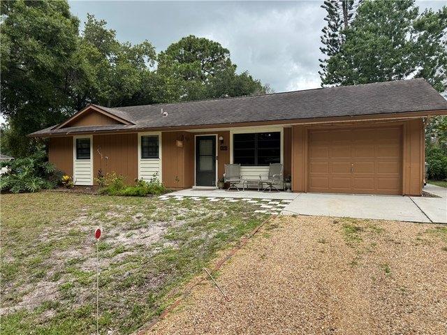 8745 24th St, Vero Beach, FL 32966