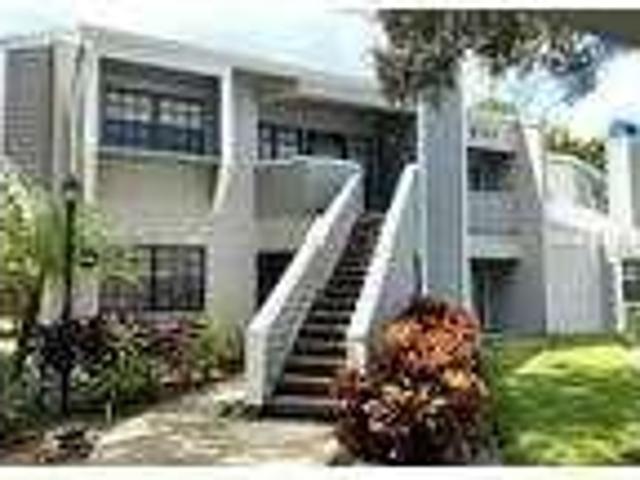 8747 Bardmoor Pl #104, Seminole, FL 33777
