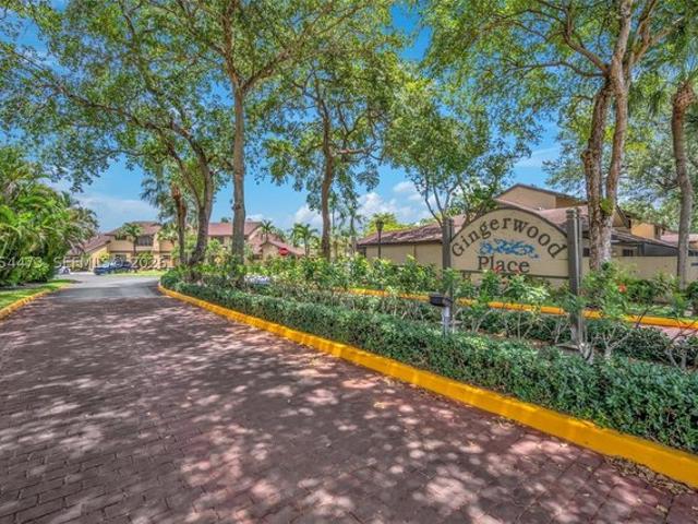 8747 Cleary Blvd Unit 8747, Plantation, FL 33324