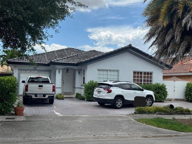 8748 NW 143rd Ter, Miami Lakes, FL 33018