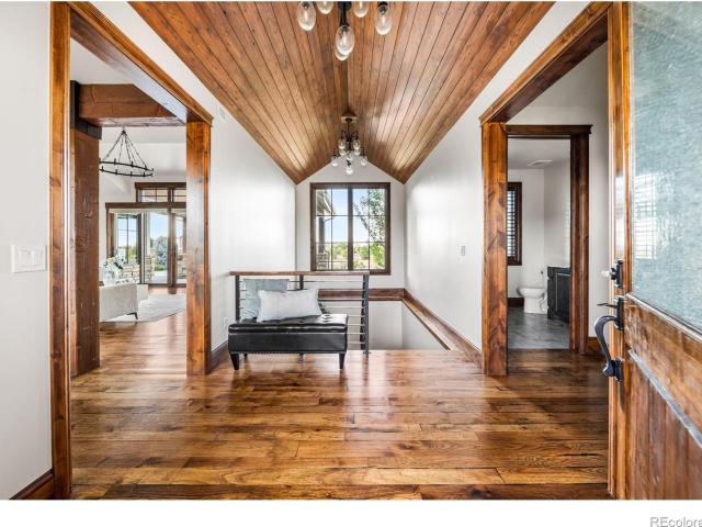 8748 Longs Peak Circle