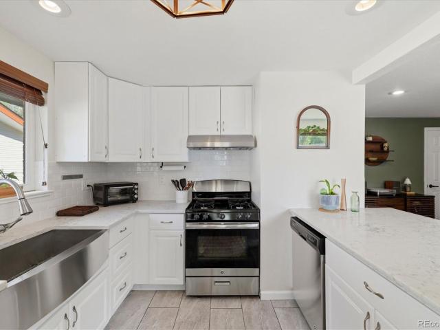 8748 W 46th Avenue