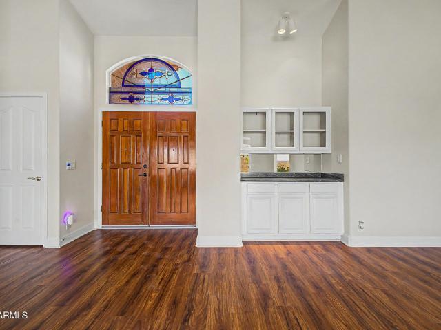 8748 w sierra pinta drive