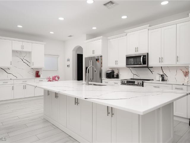 8740 Banyan Bay Blvd, Fort Myers, FL 33908 | MLS #2025017 | Compass