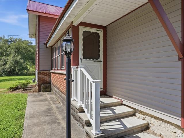 8741 Hayes Hollow Road
