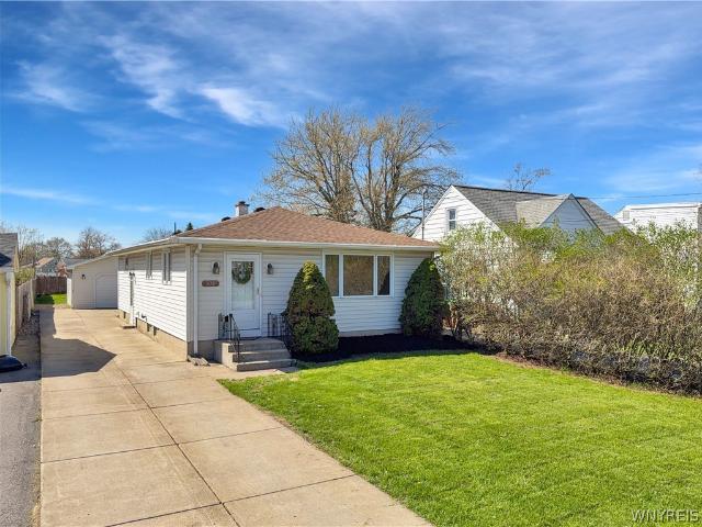 874 Beach Road