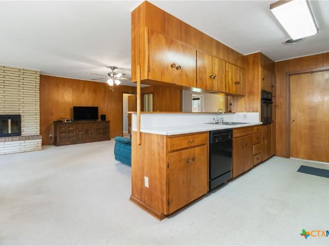 874 Oak Lane