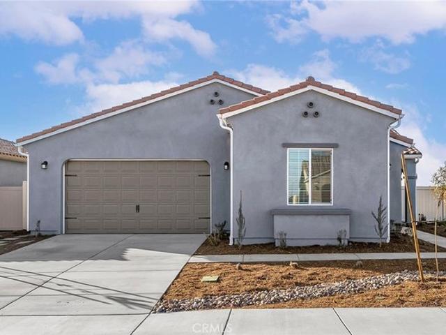 874 Lori Tree Ln, San Jacinto, CA 92582