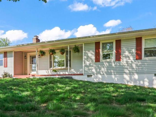 874 Truslow Road