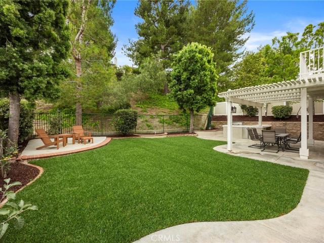 8754 E Banner Ridge