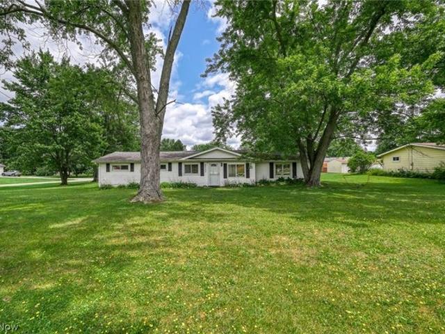 8754 State Route 14, Streetsboro, OH 44241