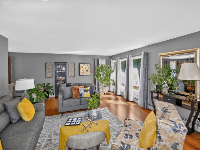 8755 N Pelham Pkwy