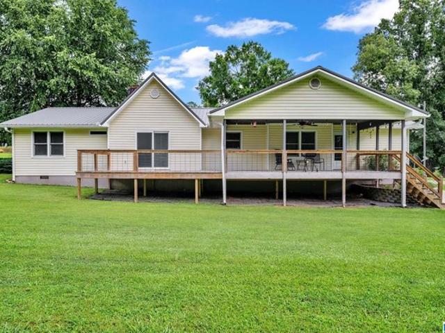 8755 Boiling Springs Rd, Ohatchee, AL 36271