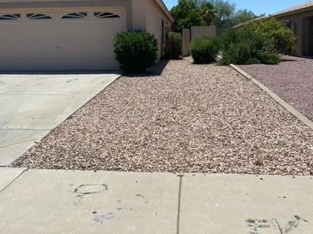 8755 W Royal Palm Rd, Peoria, AZ 85345
