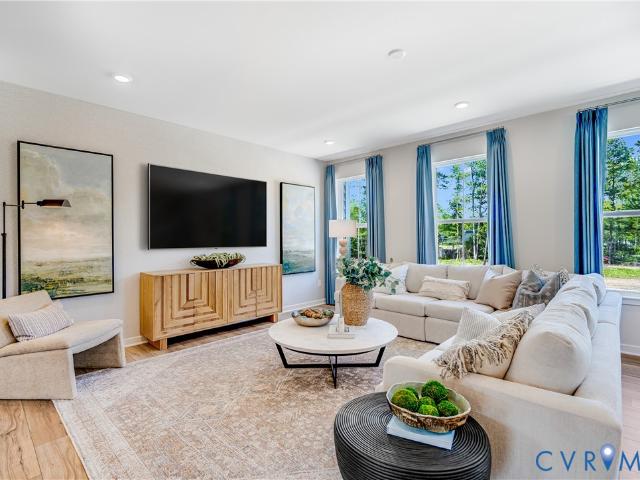 8757 Pioneer Hill Dr, Chesterfield, VA 23832 | MLS #2611 | Compass