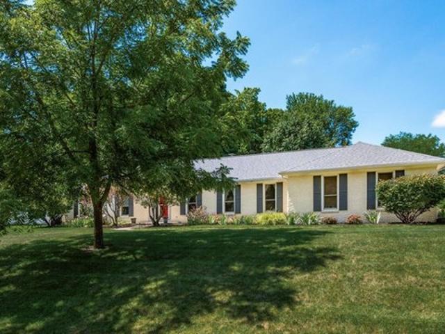 8759 Ramblewood Ct NW, Pickerington, OH 43147