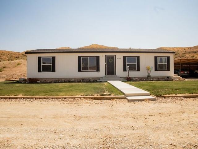 8750 E Brush Creek Rd, Jensen, UT 84035