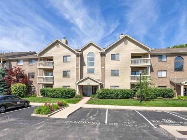 8750 Yardley Ct Apt 202, Indianapolis, IN 46268
