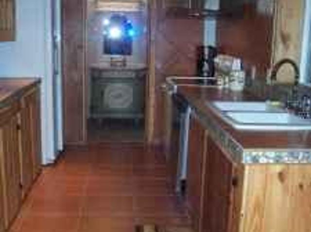 $875 / 1br Includes utilities,completely furnished Garden Cottage Downtown Pensacola