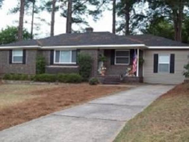 $875 / 2br GREAT LOCATION FURNISHED 924 Eisenhower Drive