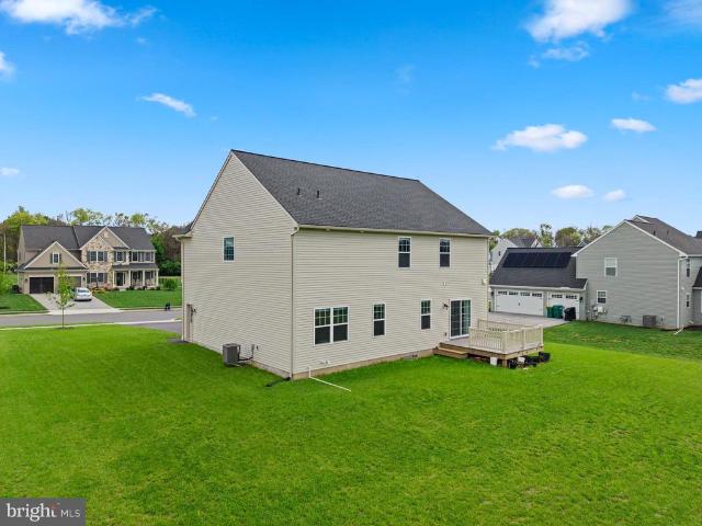 875 Ashfield Drive