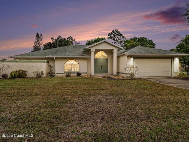 875 Gabriel Ave NE, Palm Bay, FL 32907