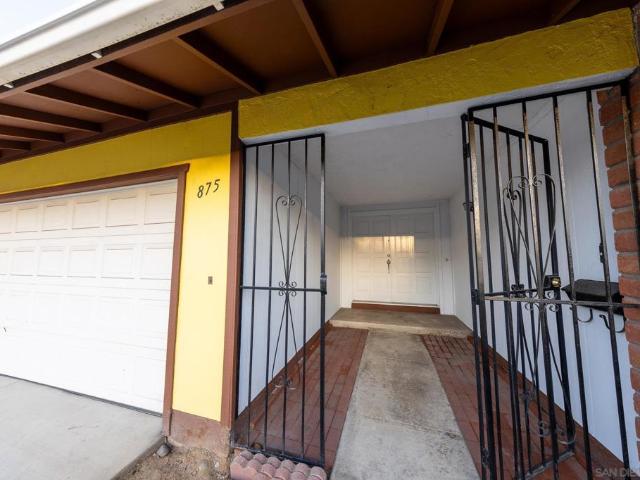 875 Kostner Drive