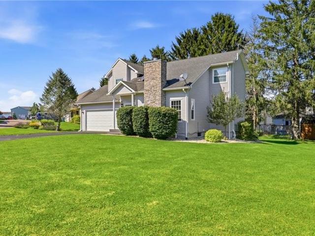 875 Harrington Ln, Somerset, PA 15501