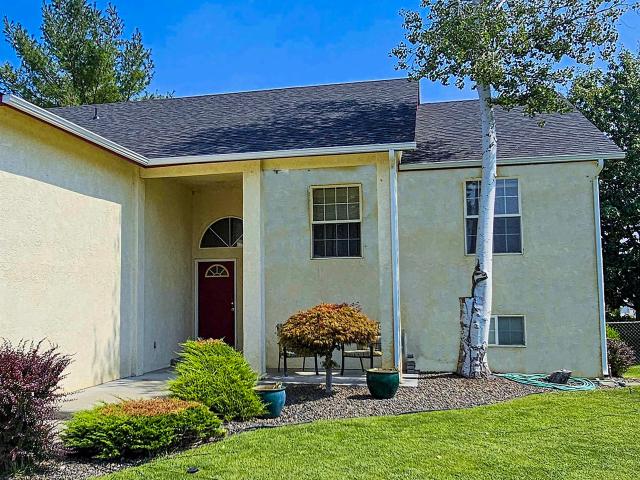 875 Hughes Drive