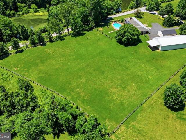 875 Locust Grove Road