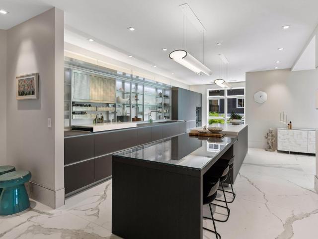 875 Lake Street N # 210