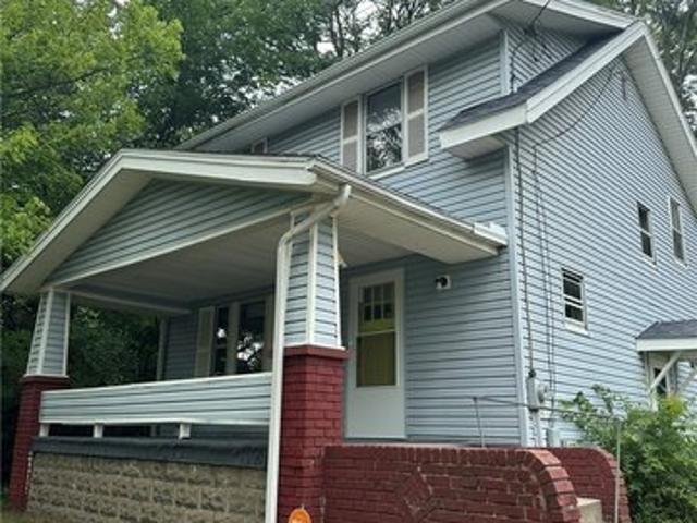 875 McKinley Ave, Akron, OH 44306