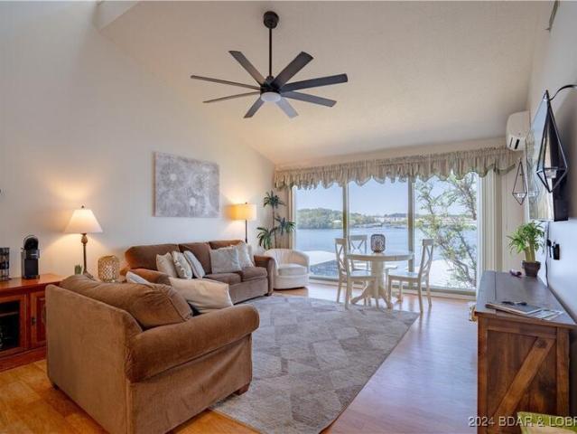 875 Parkside Place Drive, A407, Osage Beach, MO 65065