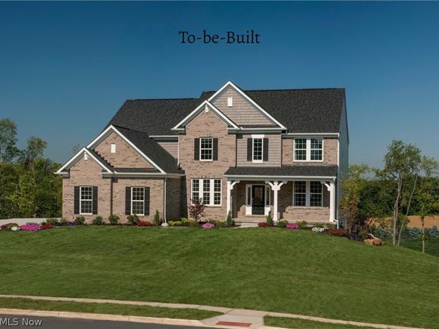 875 White Willow Ln, Brunswick, OH 44212