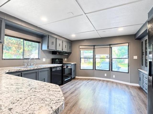 8765 W Park Loop Unit 98, Rathdrum, ID 83858