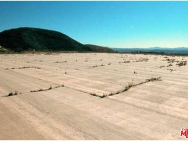 8765 WATERS RD for sale in Moorpark, California