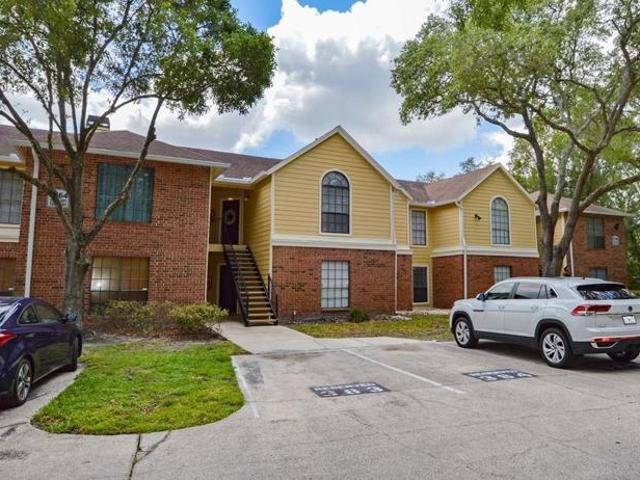8766 Mallard Reserve Dr #201, Tampa, FL 33614