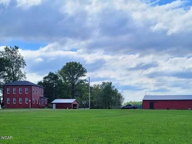 8766 Germann Rd, Convoy, OH 45832