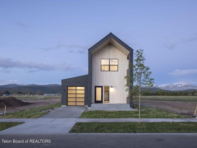 8768 Windy Ridge Rd, Victor, ID 83455