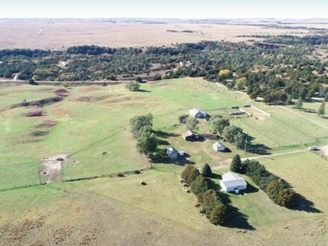 87616 Main St, Long Pine, NE 69217
