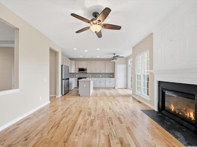 8761 Cascade Road