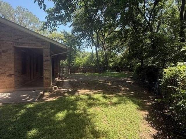 8761 S County Road