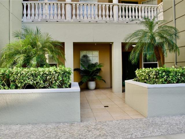 8761 The Esplanade, Unit 6, Orlando, FL 32836 | MLS #O6300 | Compass