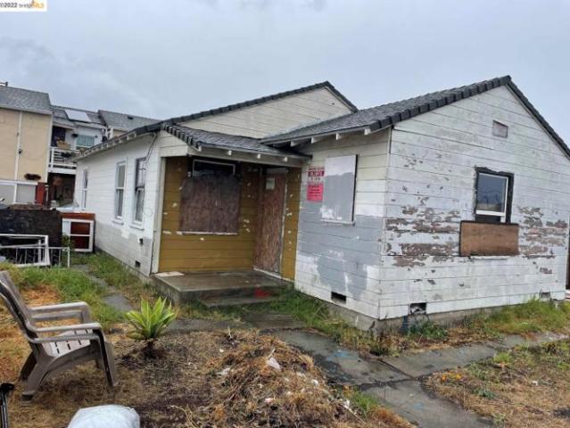 876 7th St, Richmond, CA 94801