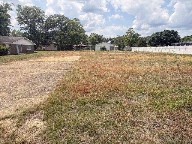 876 Camilla Ave, Ozark, AL 36360